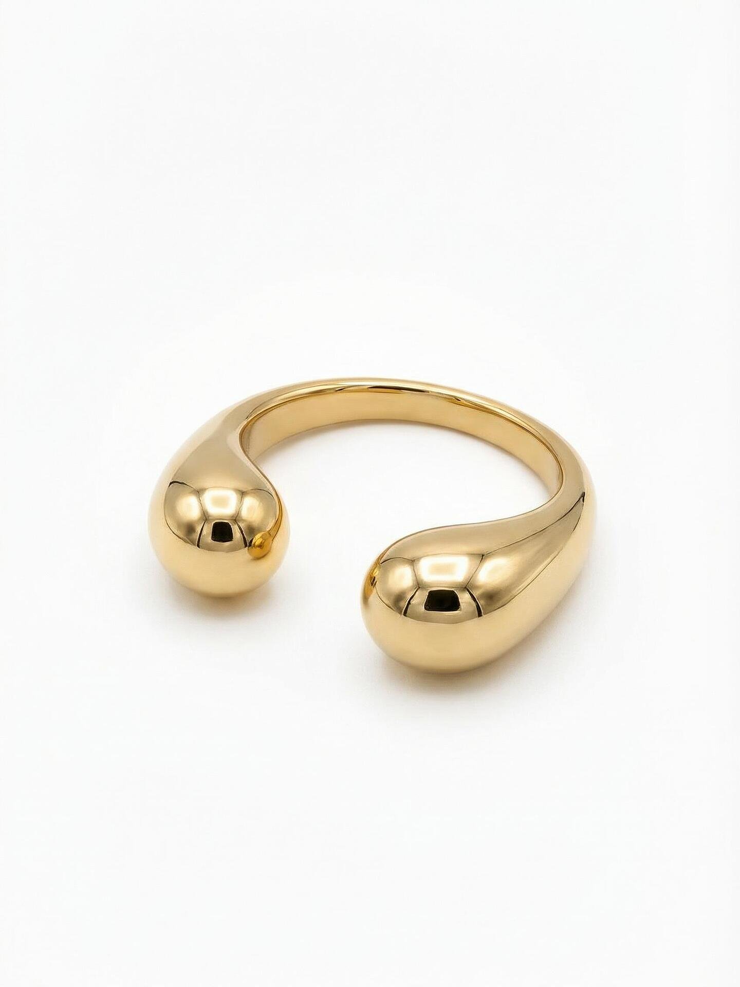 Drop Open Ring – Златист минималистичен пръстен